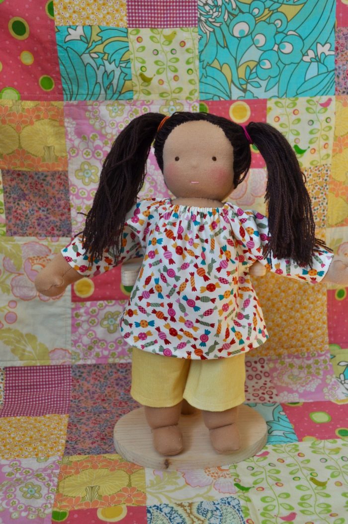 Lotta – hands follow heart